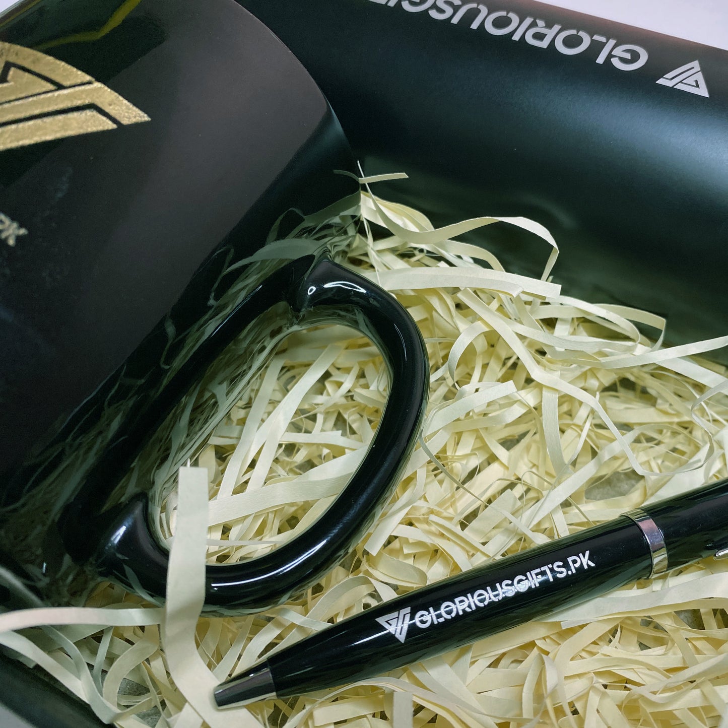 Personalized Engraved Bottle, Tea Mug, Ball Pen Git Set GD1002 ...